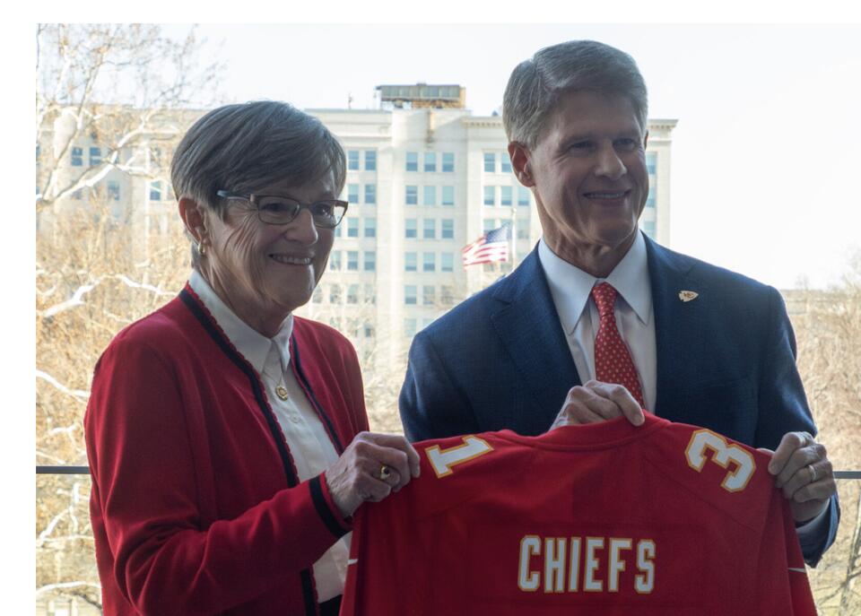Kansas lures Chiefs across state lines with offer to use build domed ...