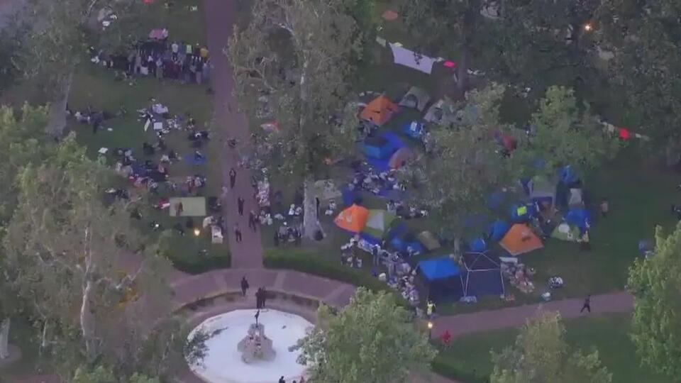 Protest organizers meeting with USC President as UC Irvine joins list ...