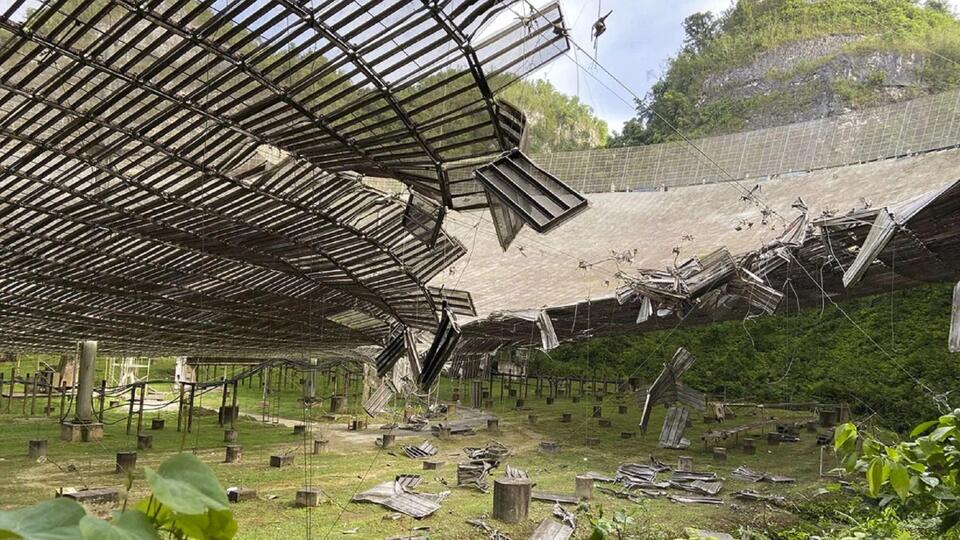 Major Warning Signs of Arecibo Telescope Collapse Were Missed, Report ...
