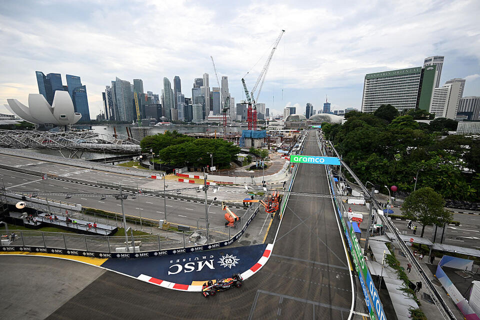 Red Bull chases further gains with Singapore front wing update - NewsBreak