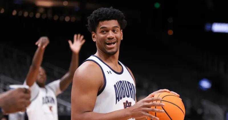 Dylan Cardwell hilariously sums up Johni Broome’s return, made 3 ...