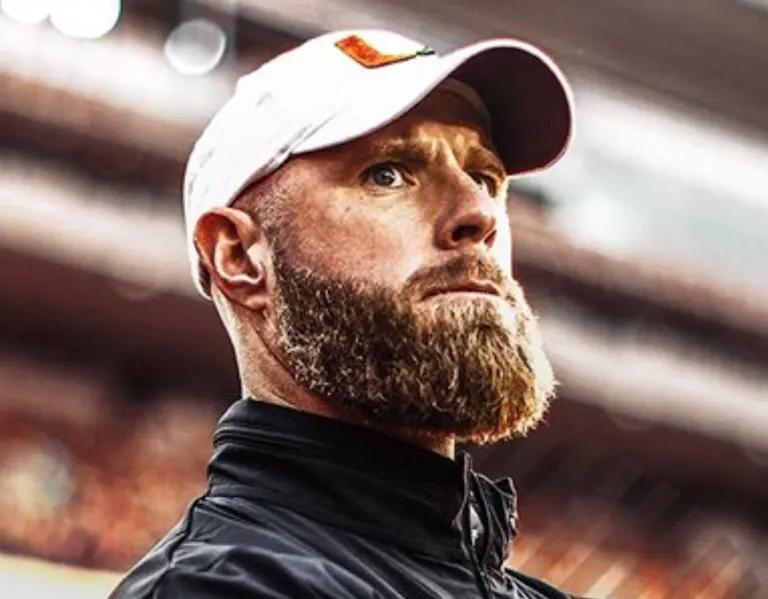 Video: Miami DC Corey Hetherman working with linebackers at spring ...