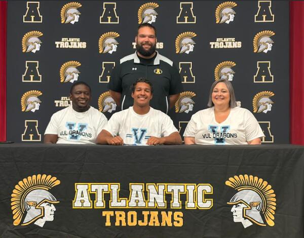 Atlantic Lineman Donovan Hedrington Signs Letter of Intent to Play ...