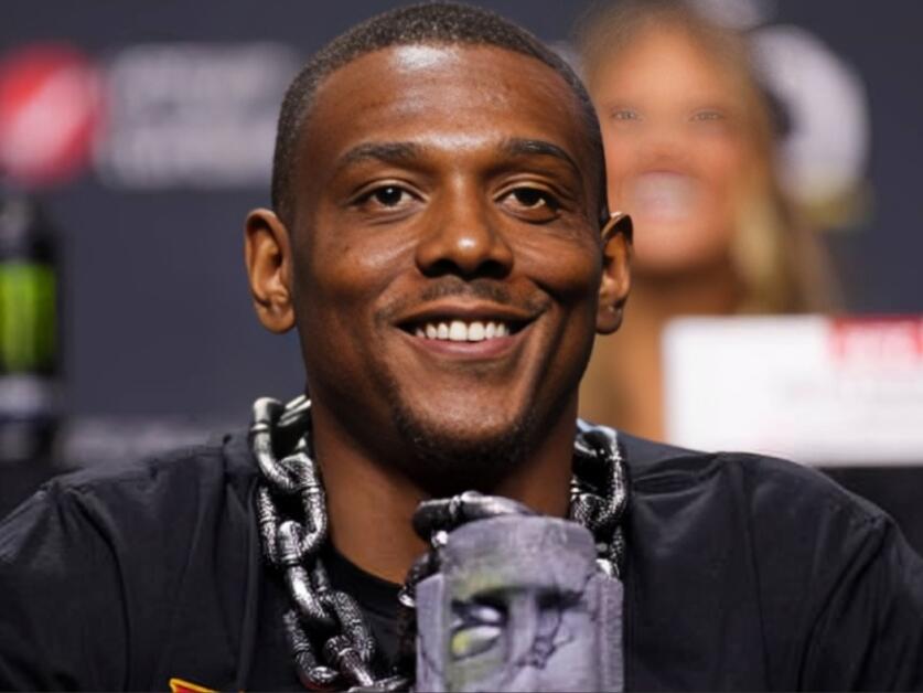 Jamahal Hill rips Alex Pereira – Khalil Rountree title fight at UFC 307 ... Jamahal Hill rips Alex Pereira – Khalil Rountree title fight at UFC 307 ...