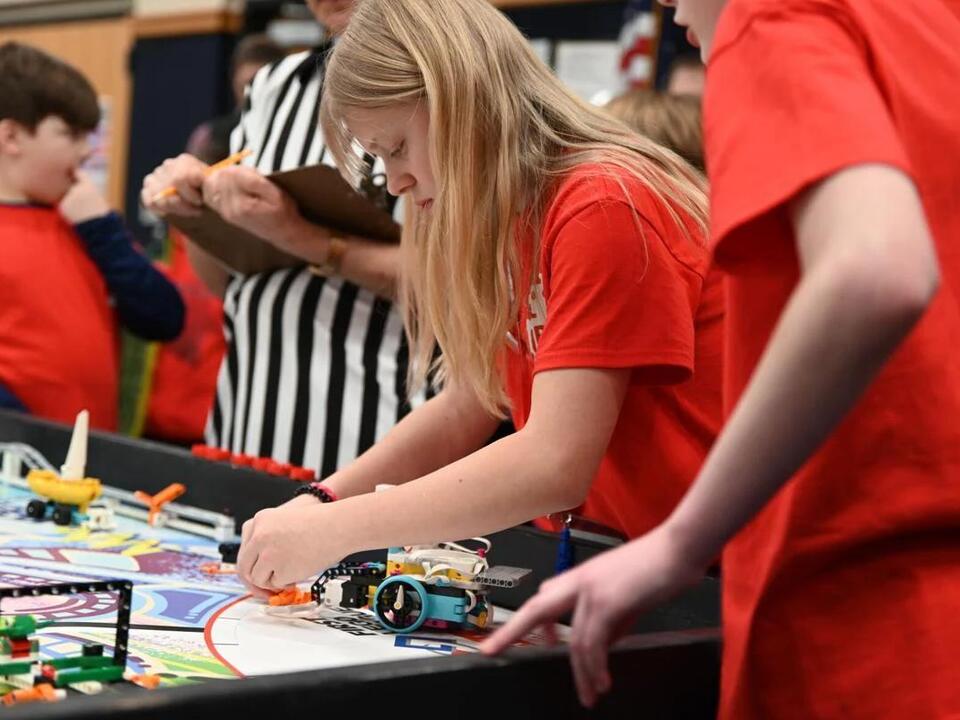 Cayuga County site of Lego robot competition