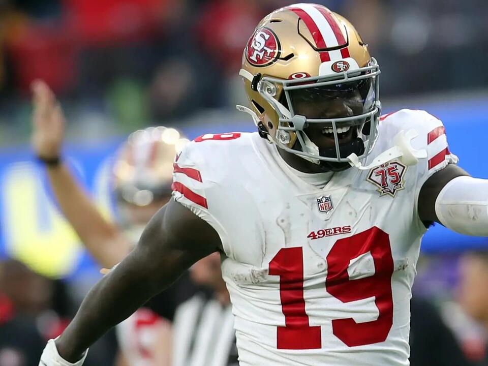 TRENDING: San Francisco 49ers Superstar Blasts Former NFL MVP Cam ...