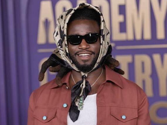 Shaboozey’s ‘A Bar Song (Tipsy)’ guaranteed SEC football anthem of 2024