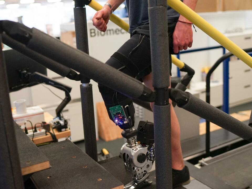 Bionic legs plugged directly into nervous system enable unprecedented ...