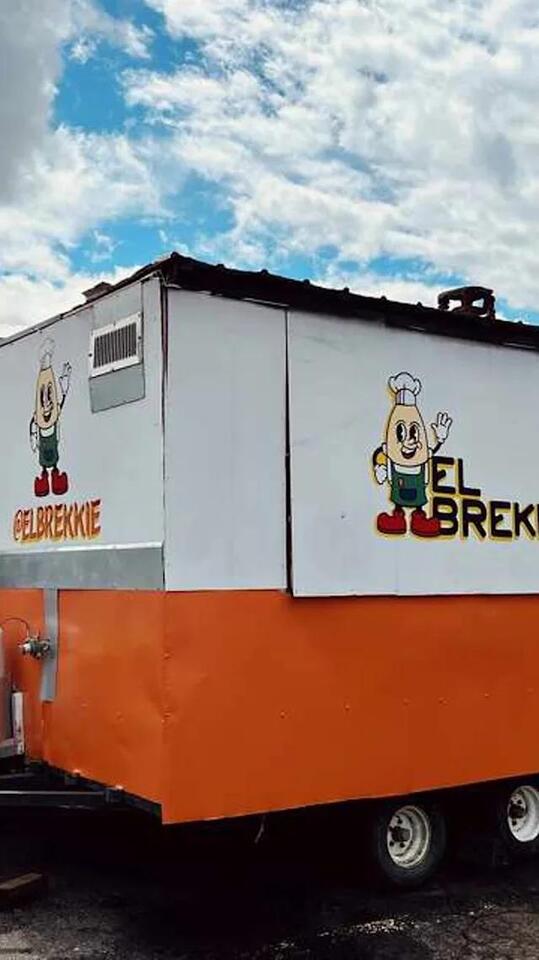 Gaming cafe opens in Ellenville, El Brekkie pulls up in Kingston ...
