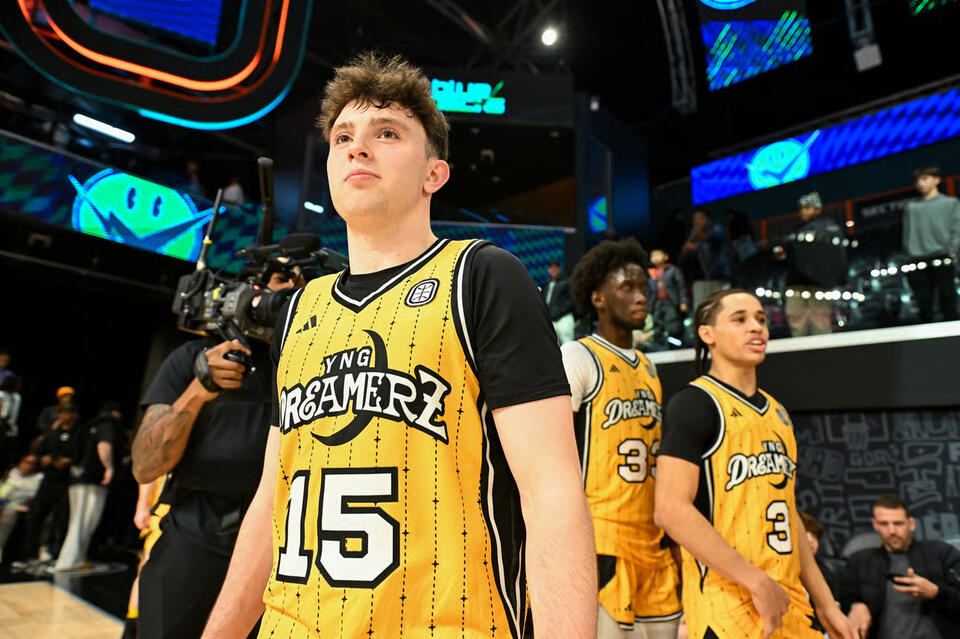 Who Is Eli Ellis’s Brother? Meet Isaac Ellis, South Carolina’s 2026 ...