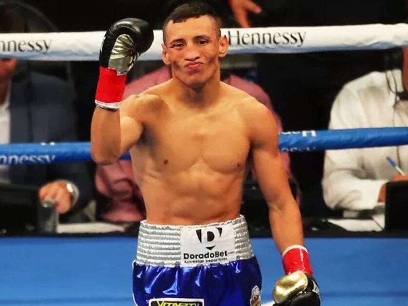 Three-Time World Champion Boxer, Israel Vázquez, Leaves Behind Wife ...