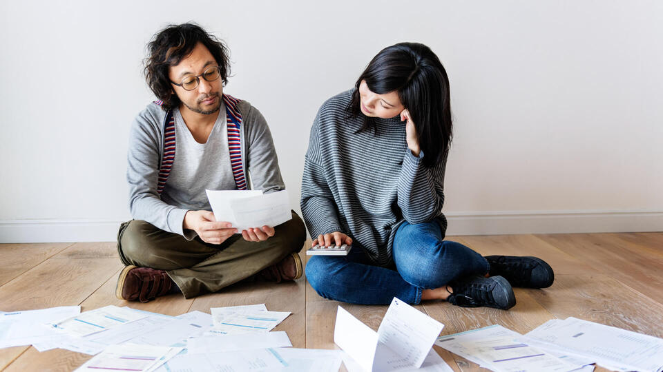 4 Types of Financial Documents You Should Keep Together at All Times in ...