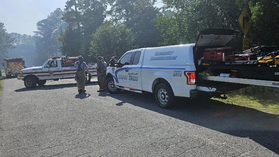 Fire crews battle brush fire in Onslow County, 65% contained with ...