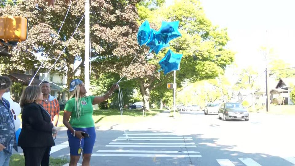 Dewey Avenue balloon release honors 2-year-old as Rochester police ...