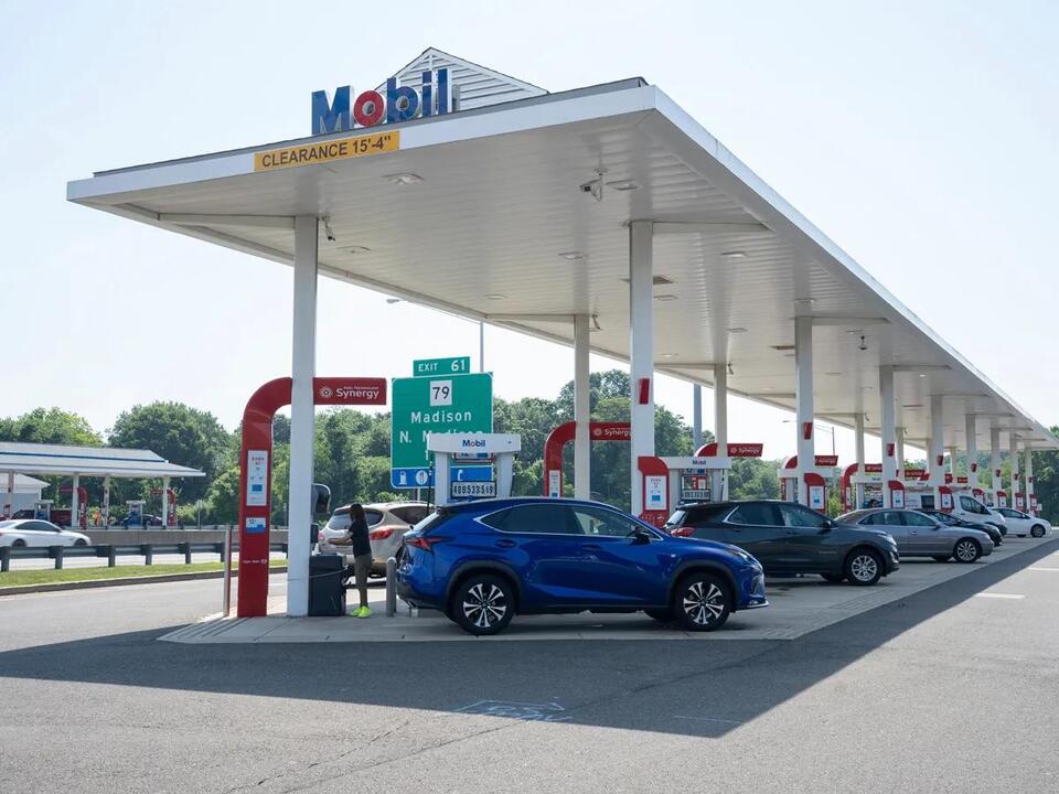 Operator To Pay CT Highway Service Plaza Workers $1.5M, Allow ...