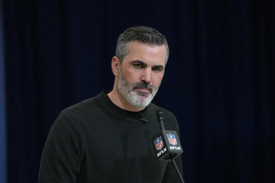 Falcons HC Kevin Stefanski Makes Feelings Clear on Bijan Robinson’s ...