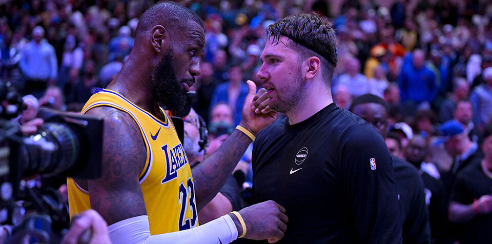 WATCH: Luka Doncic Scores His First Points As A Laker - NewsBreak