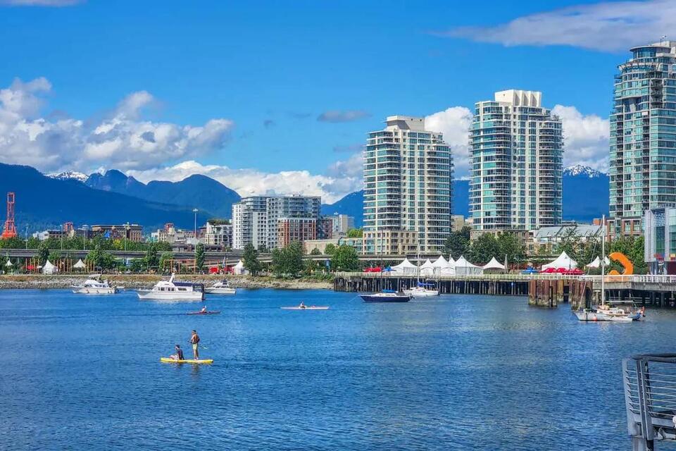 Where to Stay in Vancouver, BC: Areas & Hotels - NewsBreak