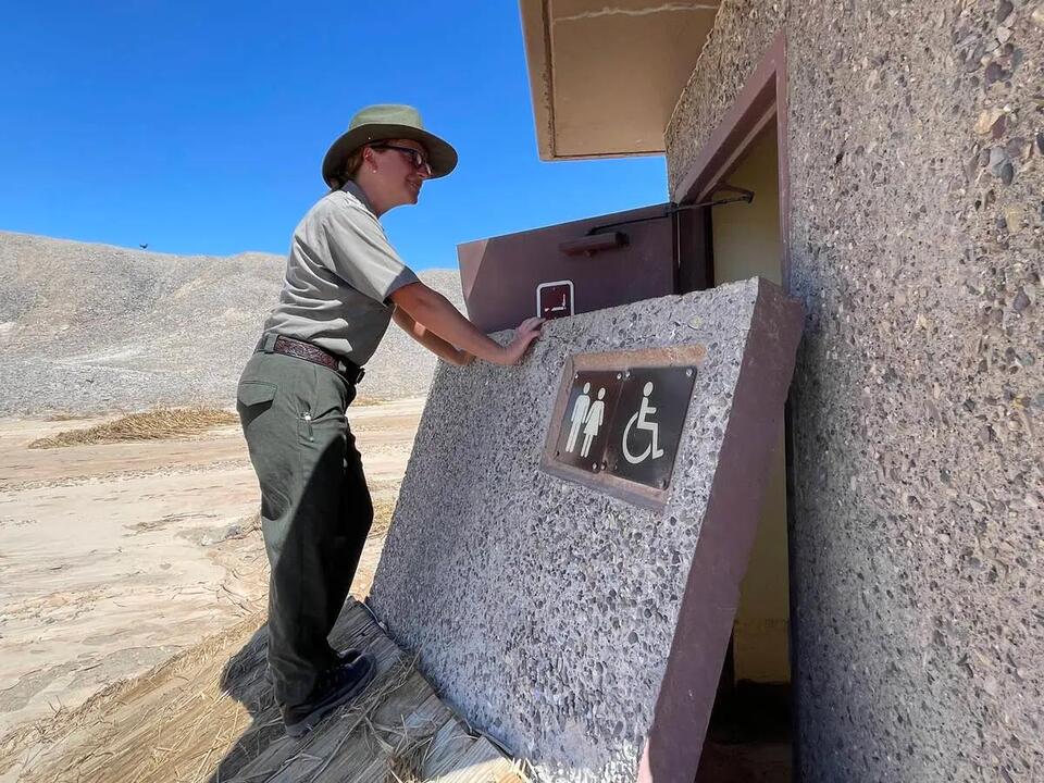 Boardwalk damaged by flash flooding reopens at Death Valley National ...