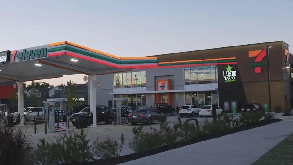 7-Eleven to open over 600 stores under new design by 2027 - NewsBreak