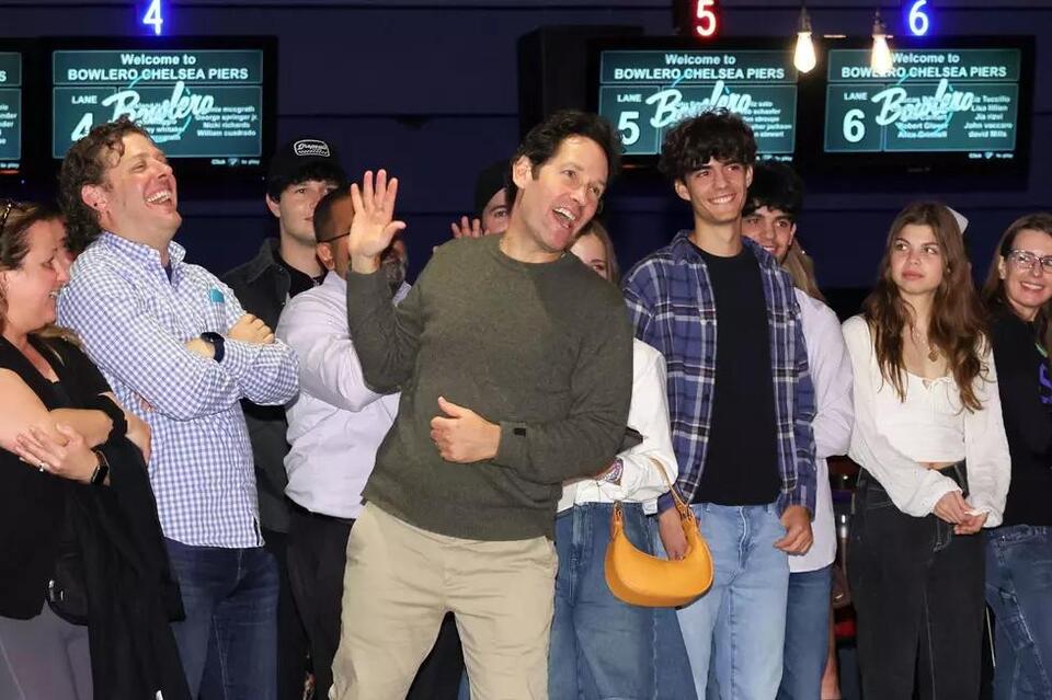 Audience fave, movie star Paul Rudd inducted into NJ Hall of Fame ...