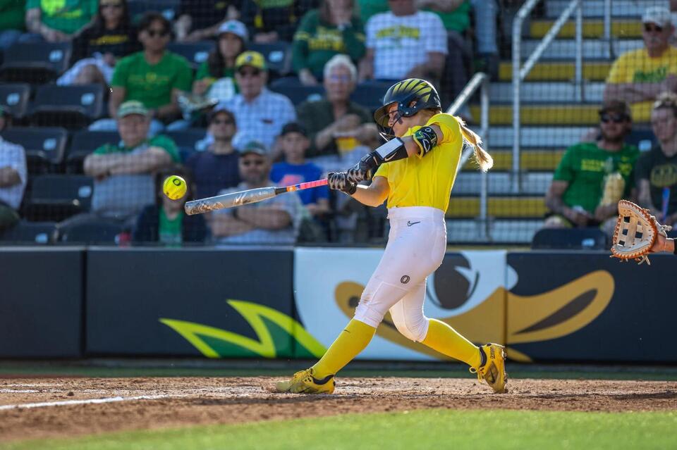 8-3 Senior Day win for No. 20 Oregon Softball over Oregon State powered ...