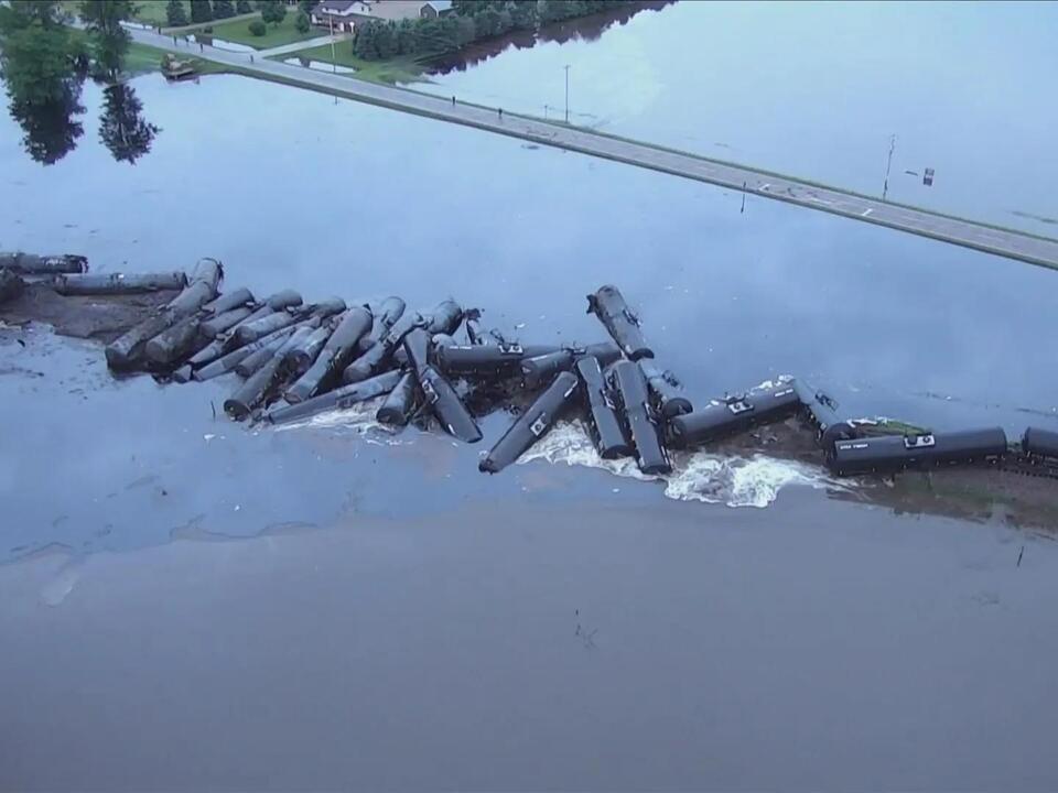 Lawsuit settled over 2018 train derailment, oil spill in northwest Iowa
