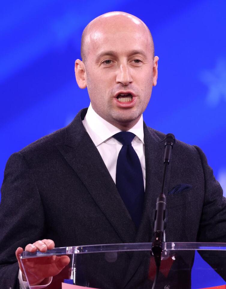 Why Is CNN Avoiding Stephen Miller? - NewsBreak
