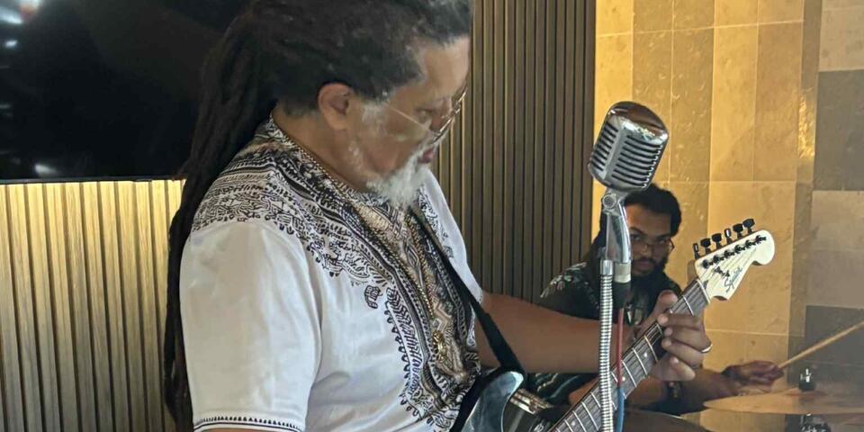 SOUL, BLUES & GROOVES With Mwalim Returns To The Sandbar Lounge - NewsBreak