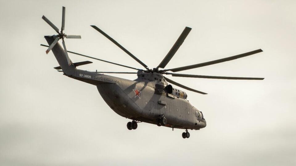 UK flies first giant autonomous helicopter hauling over 1 ton with no ...