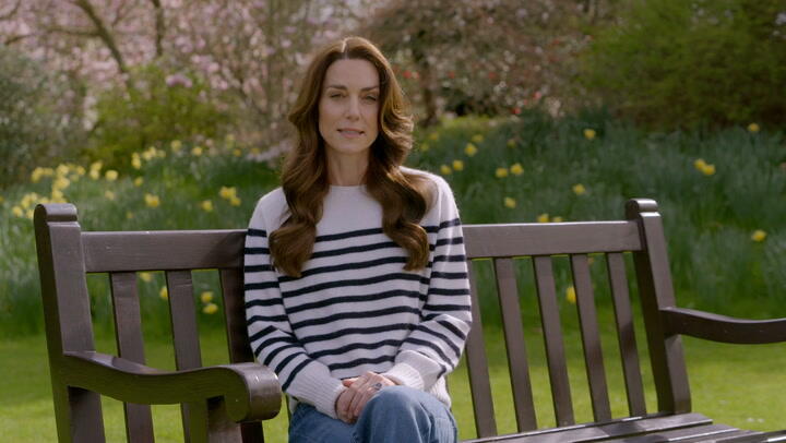 Kate Middleton had ‘emergency surgery’ to remove lump as teenager ...