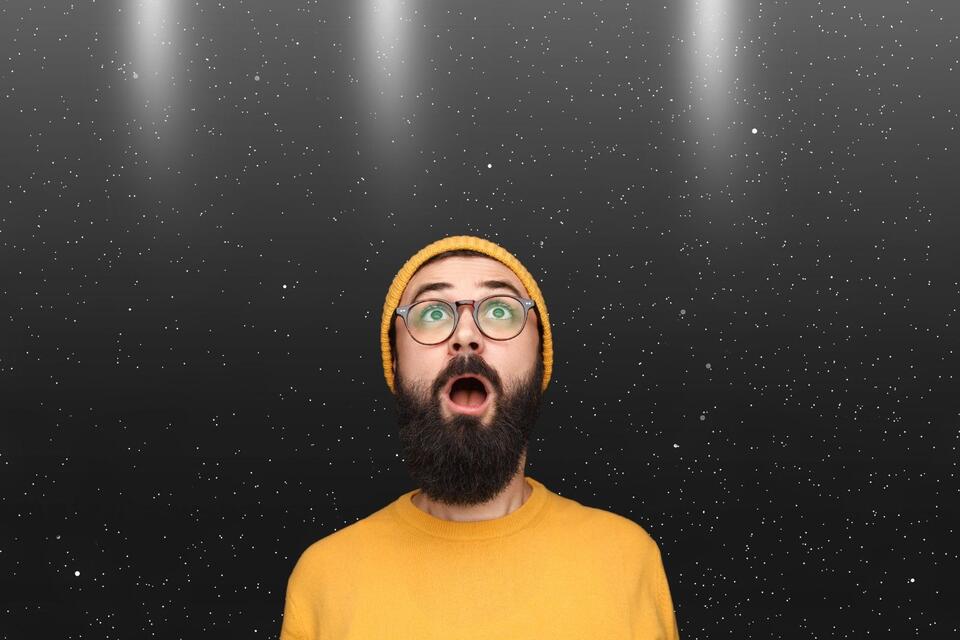 Rare Ice Pillars Light Up Indiana During Winter Storm Fern - NewsBreak