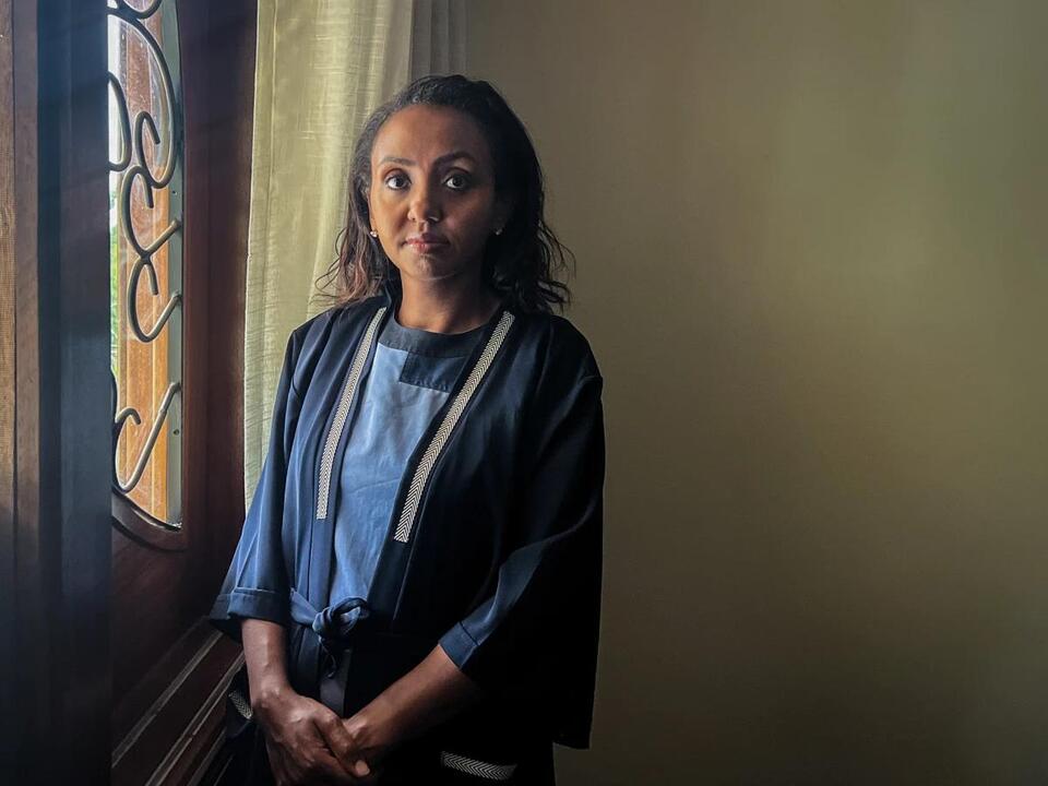 A bold doctor sent her kids away and helped beat one of the world’s ...