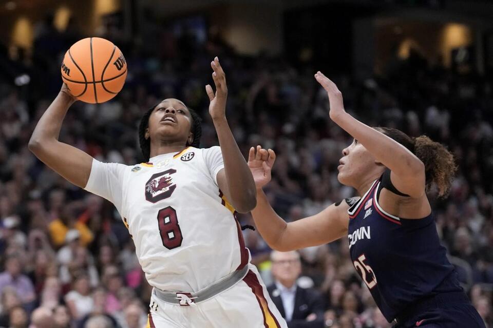 Tessa Johnson Steals the Spotlight in Gamecocks Opener As Joyce Edwards ...