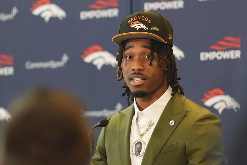 Why rookie Jahdae Barron’s No. 23 jersey number has special meaning ...