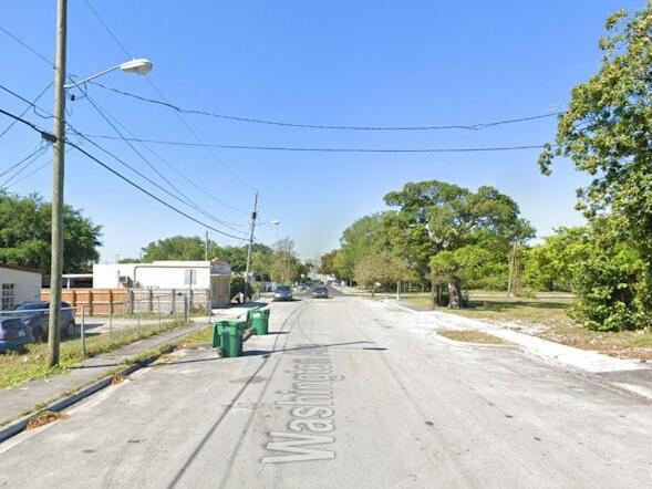 Miami-Dade Unveils Green Housing Project in Opa-Locka, Miami Mayor to ...