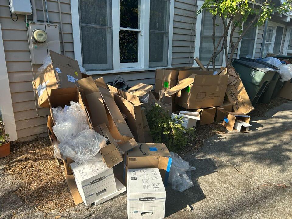 🎁 Freebies Up for Grabs in Pasadena Right Now - NewsBreak