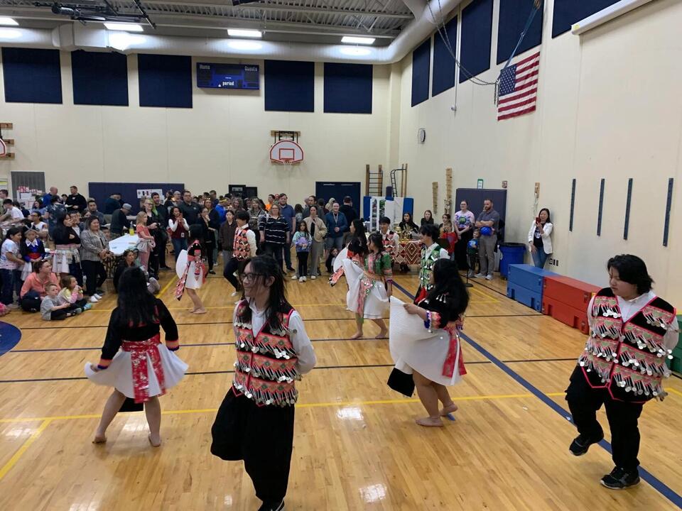 Around the world: Putnam Height's Multicultural Fair celebrates ...