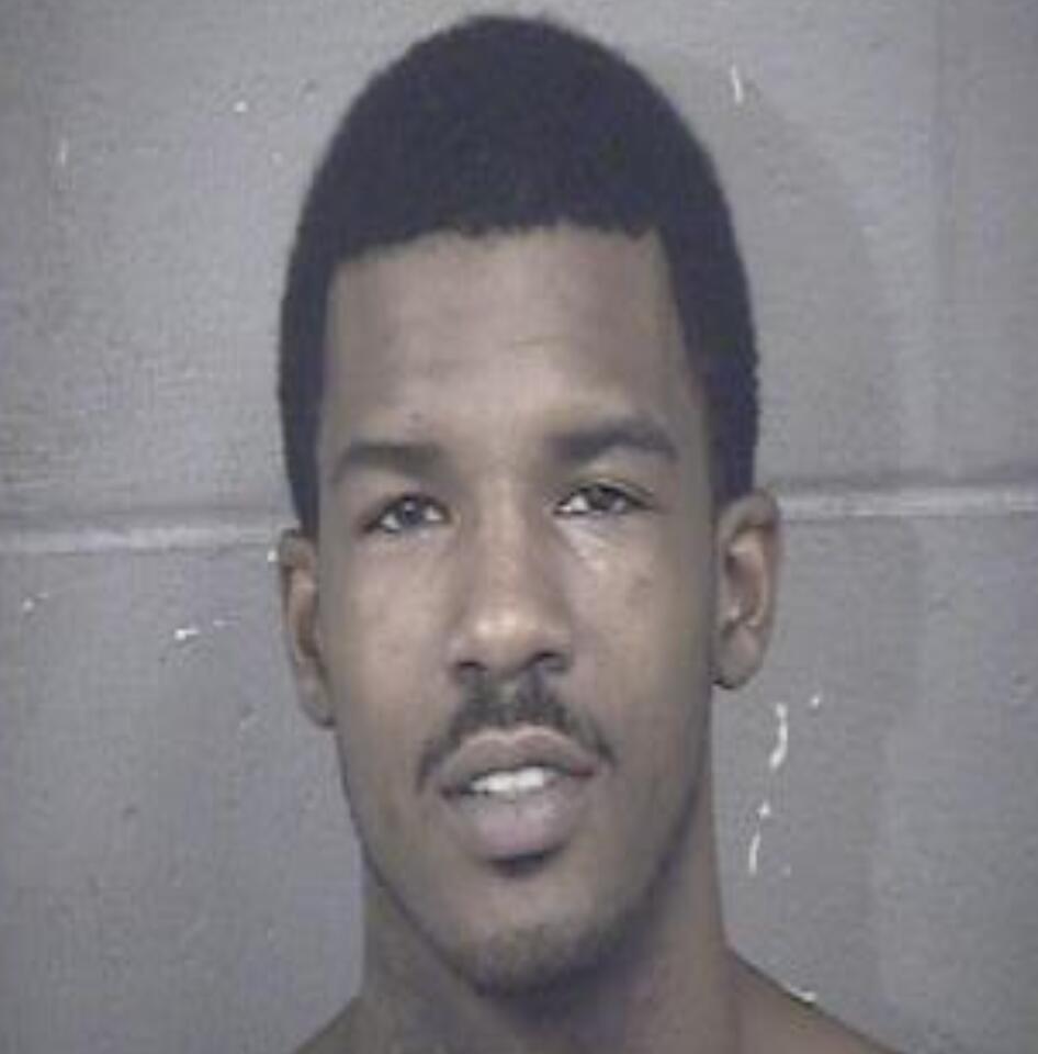 Video surveillance: KC murder suspect shot victim in the backseat of ...