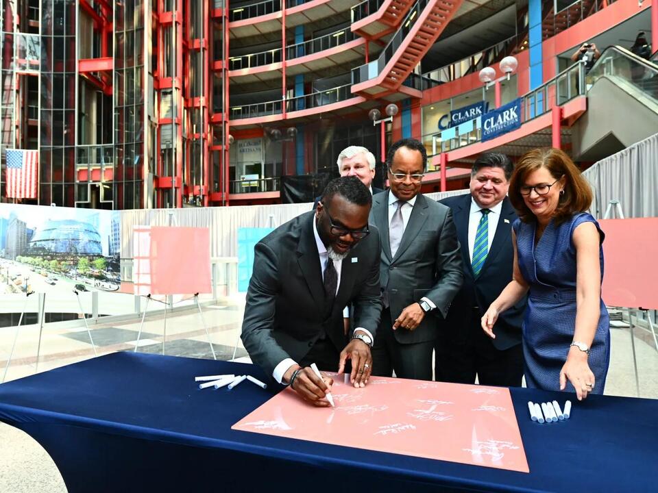 Thompson Center’s Transformation Into Google’s Chicago Headquarters Begins