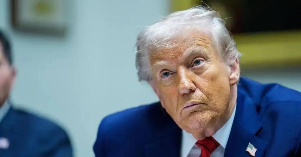 Trump mocked over pink hair during Kennedy Center appearance - NewsBreak