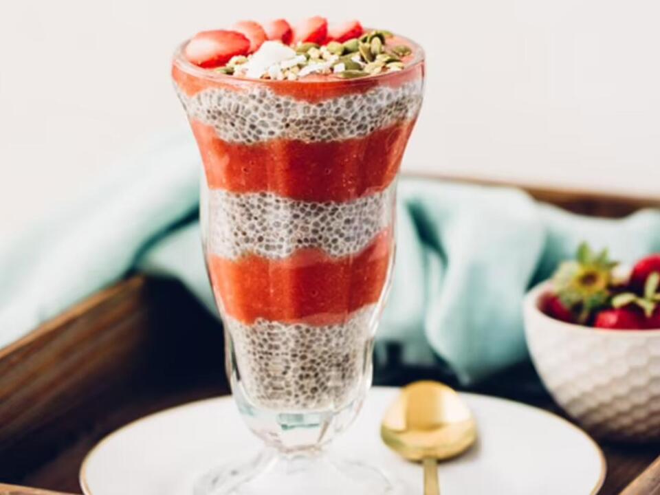These Chia Seed Benefits and Uses Will Make You Fall in Love With the ...