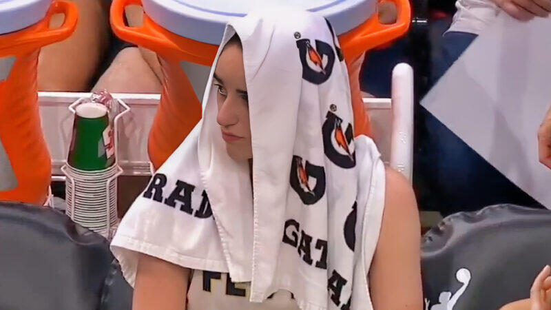 VIDEO: Caitlin Clark’s Heartbreaking Bench Reaction Caught on Camera ...