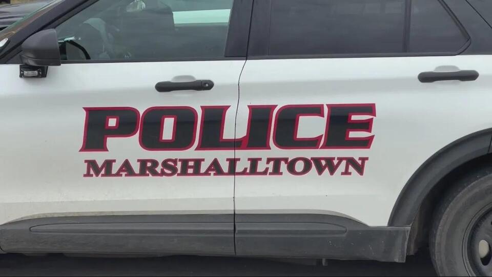 Crash near Marshalltown shuts down portion of Highway 30 - NewsBreak