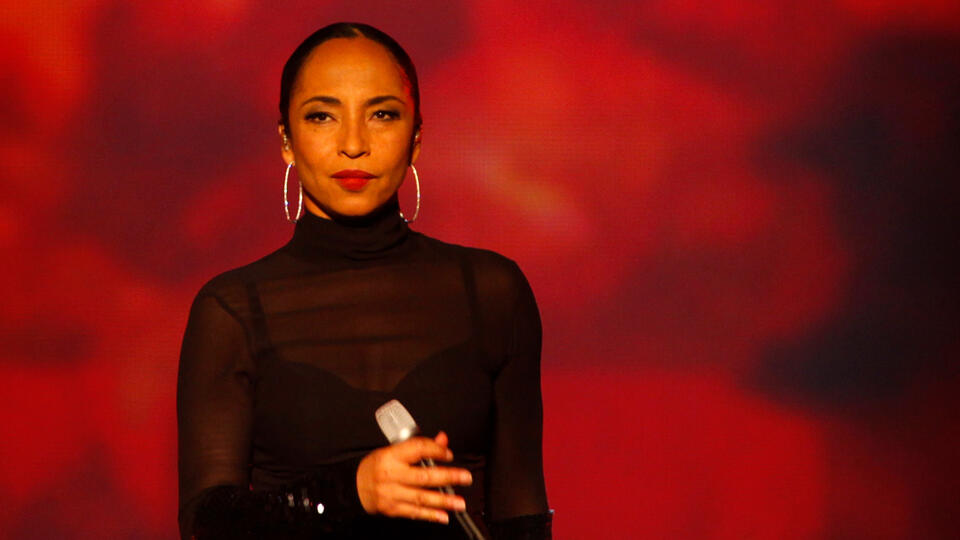 Sade Hits First-Ever Top 10 on Billboard R&B Chart With Decades-Old ...