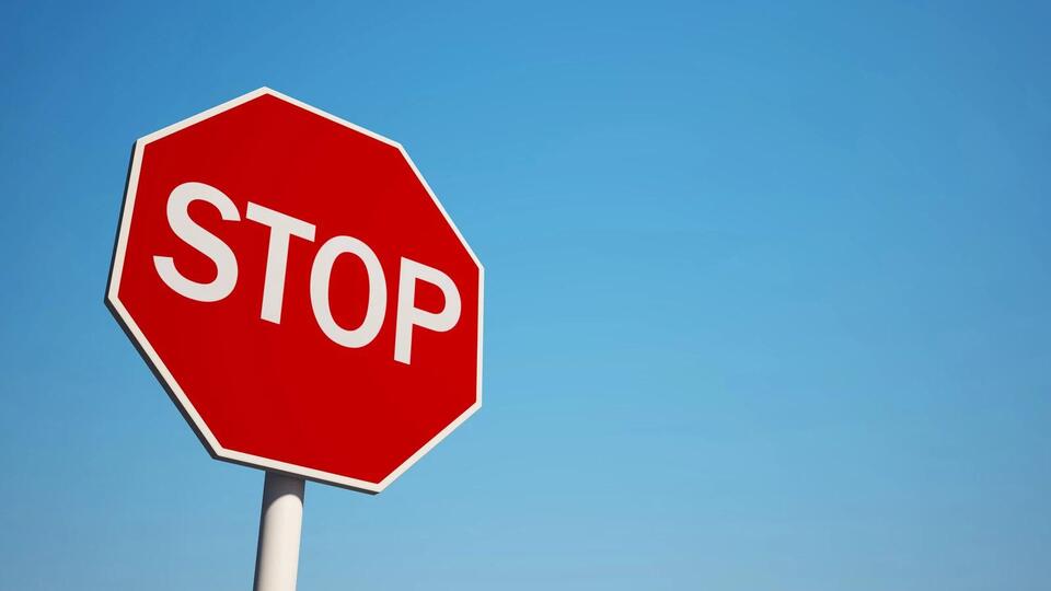 Michigan’s Unique Stop Signs Found Nowhere Else in the U.S. - NewsBreak