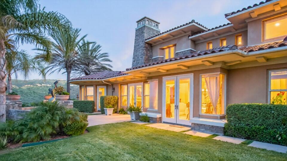 Villa de Verano in Hillsborough just listed for $88 million and could ...