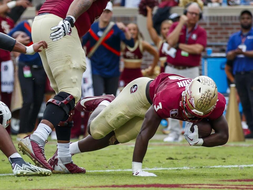 No. 4 Florida State beats Miami 27-20 to win its 16th straight and ...
