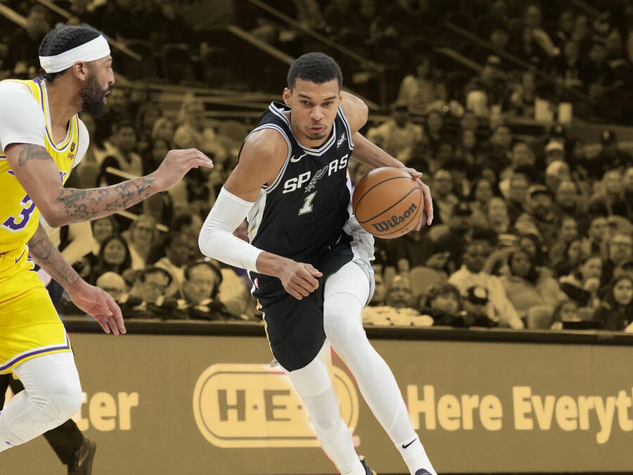 Anthony Davis says Wemby was the toughest player he played against this ...