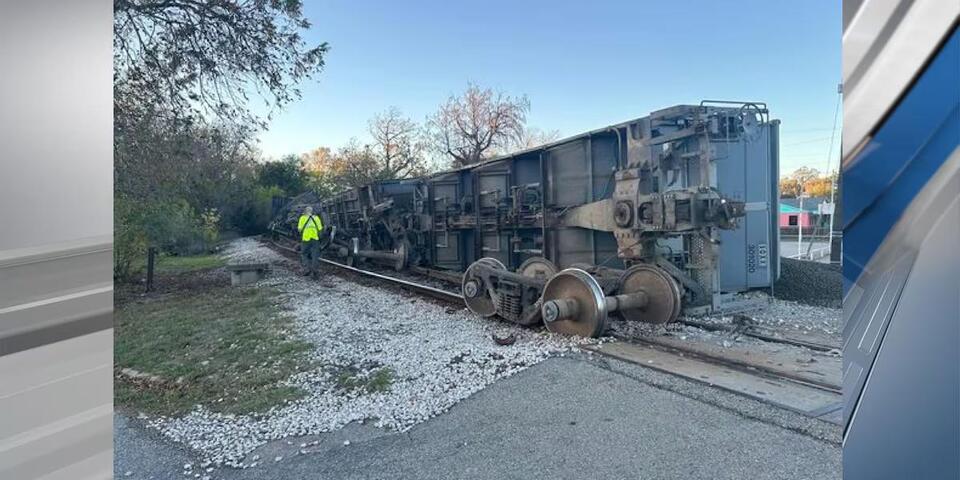 Police respond to train derailment in Denison - NewsBreak